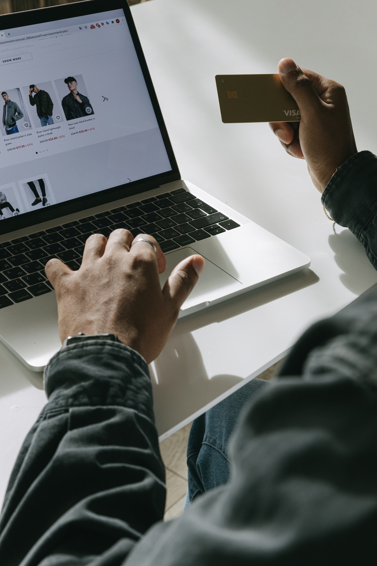 Navigating E-Commerce For Small Business Success